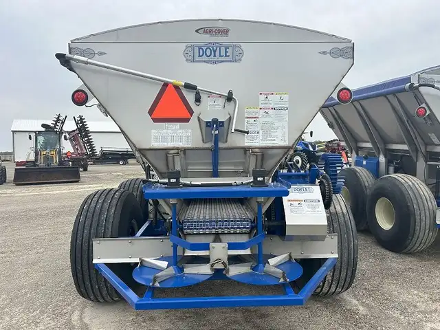 2025 DOYLE 8 TON PULL TYPE FERTILIZER/LIME COMBO SPREADER | Farming ...