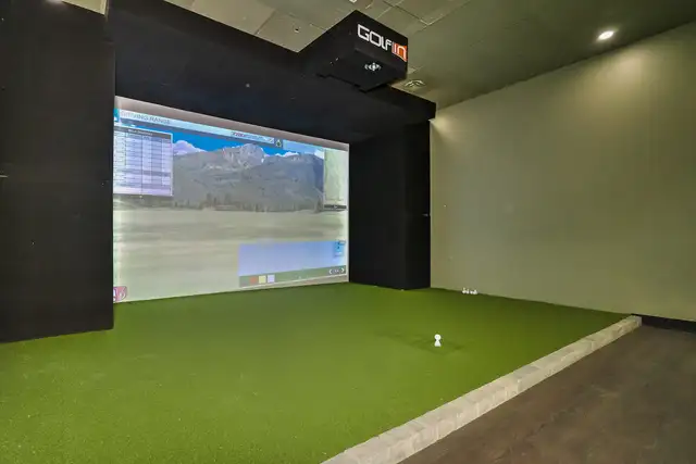 The Olympic Village - 3 Bedroom available at 5199 Sherbrooke Est | Long ...