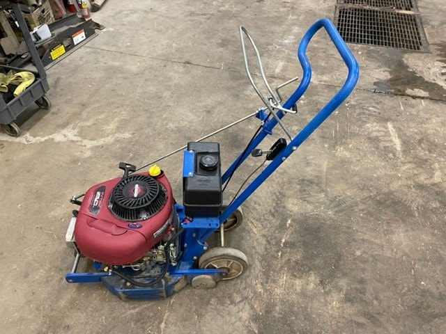 ZAMBONI GAS POWERED ICE EDGER- SIMILAR TO OLYMPIA | Other | Winnipeg ...