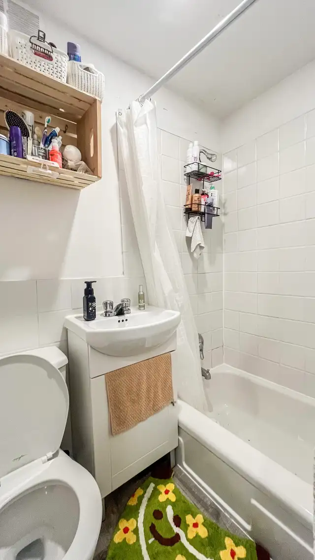 Studio à Rosemont - Tout inclus avec électroménagers - Dispo | Long ...