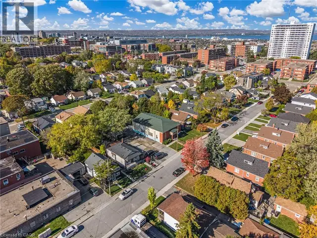 56 EAST 34TH Street Hamilton, Ontario | Houses for Sale | Hamilton ...