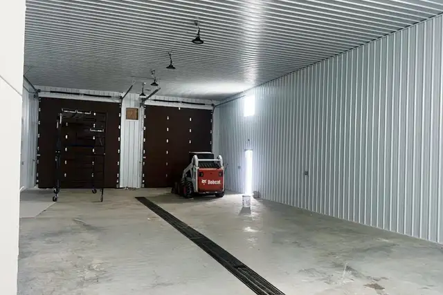 30 York Boat Cres St Andrews, Manitoba | Commercial & Office Space for ...