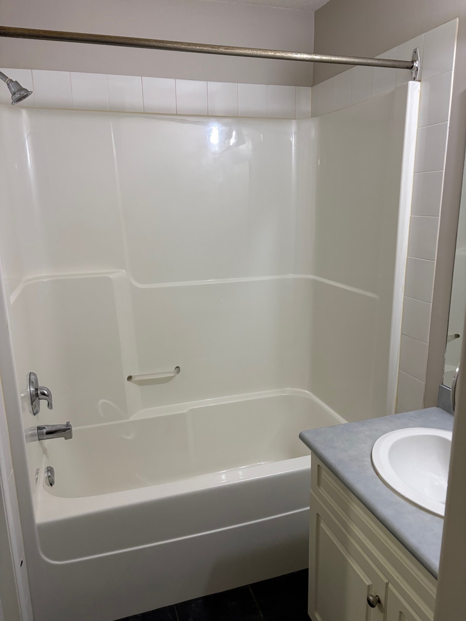 409-105 Loutit Road | Long Term Rentals | Fort McMurray | Free local ...