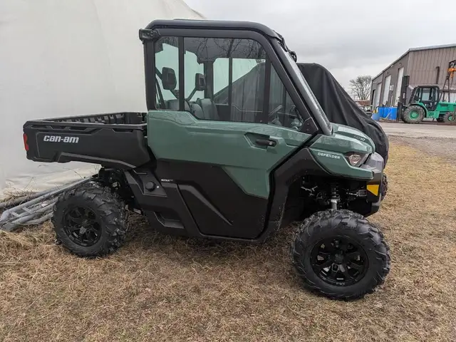 2026 Can-Am DEF DPS CAB 65 HD10 GN 26 8UTF | ATVs | Sarnia | Free local ...