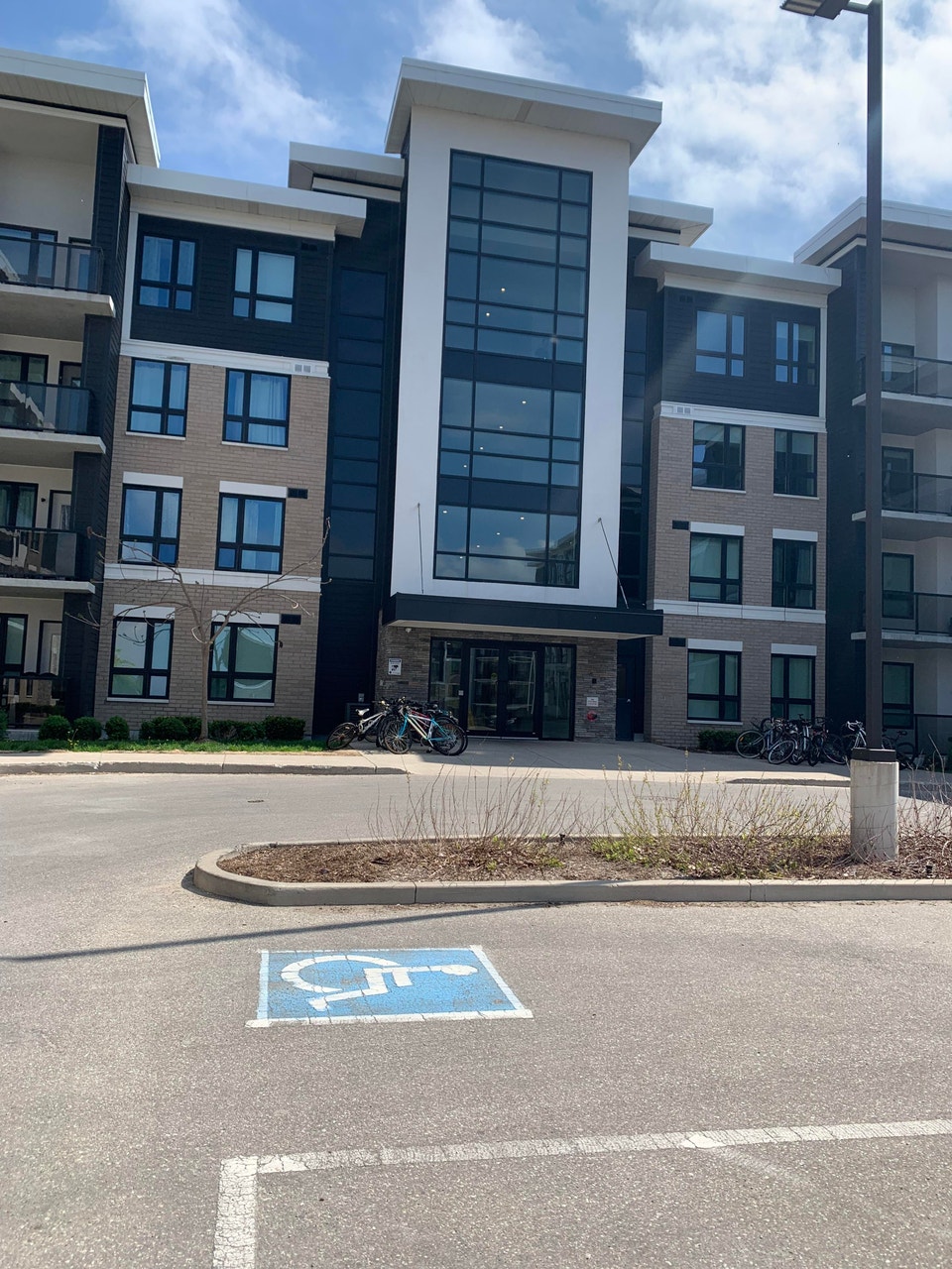 218-1284 Gordon Street - 218-1284 Gordon Street Apartment for R | Long ...