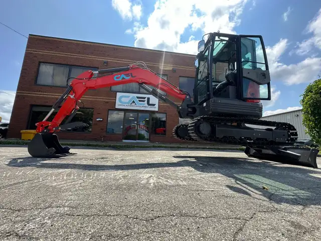 2025 CAEL Excavator 4 ton Zero Turn Hydraulic thumb, swing boom ...