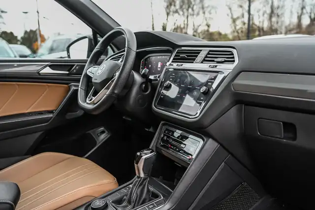 2024 Volkswagen Tiguan Comfortline R-Line Black Edition Clean Ca | Cars ...