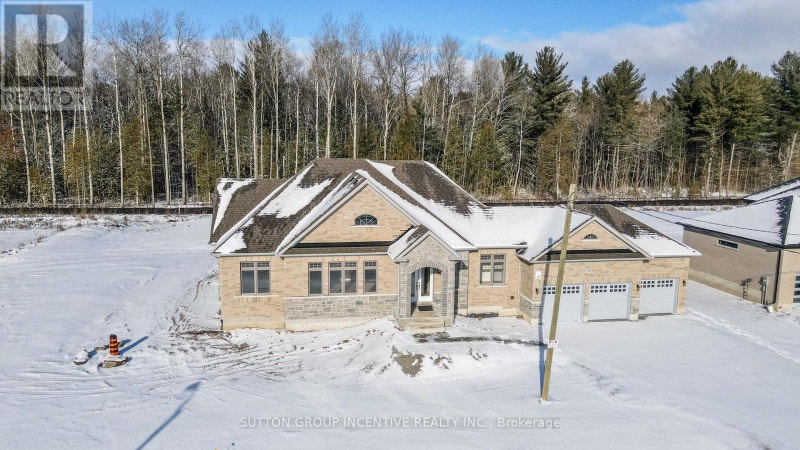28 COTTONWOOD STREET Springwater, Ontario | Houses for Sale | Barrie ...