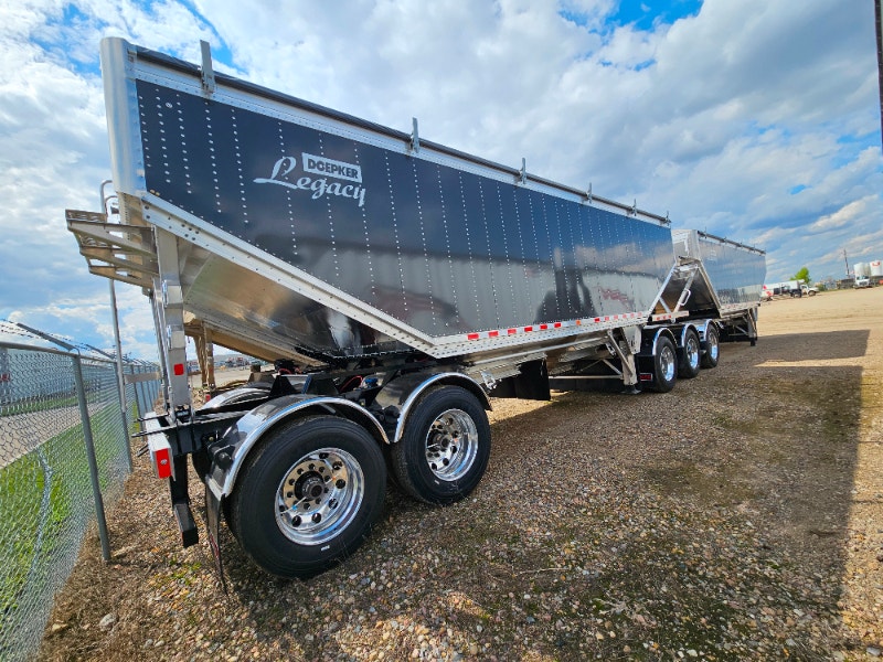 Doepker Legacy Super B Grain Trailer | Farming Equipment | Lloydminster ...