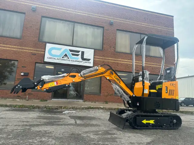 2026 CAEL Mini Excavator 1T Gas with Briggs & Stratton engine, t ...