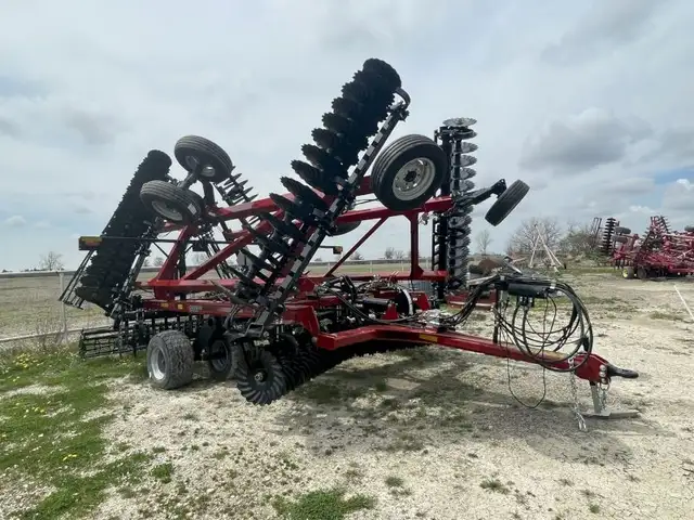 2024 CASE IH TRUE-TANDEM 335 BARRACUDA VERTICAL TILLAGE TOOL | Farming ...