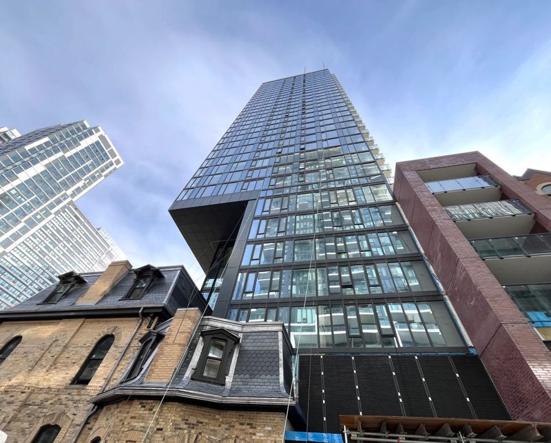 Brand New 1 Bedroom+Den Condo For Rent Downtown Toronto | Long Term ...