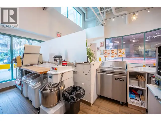 12128 CONFIDENTIAL Vancouver, British Columbia | Commercial & Office ...