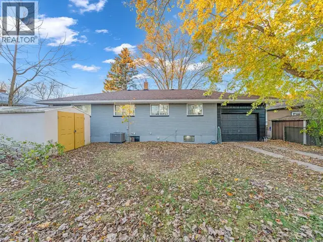 184 ELLIS STREET Chatham, Ontario | Houses for Sale | Chatham-Kent ...