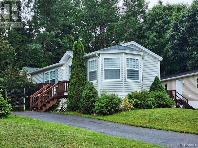 30 White Oak Crescent Quispamsis New Brunswick Houses For Sale