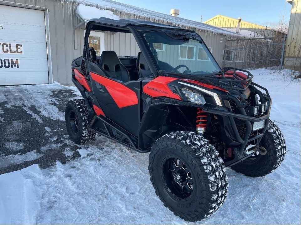 2018 Can-Am Maverick Trail DPS 1000 LOW KM/SUPER CLEAN/LOTS OF E | ATVs ...