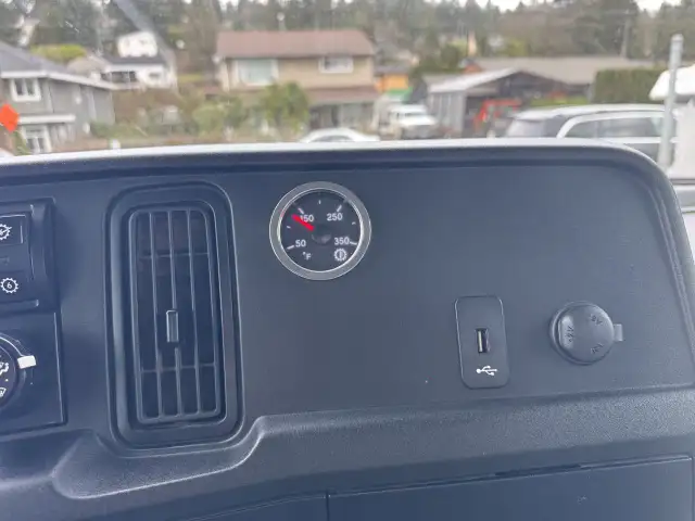 2019 International MV607 - 25FT FLAT BED TRUCK W/RAMPS *CUMMINS | Heavy ...