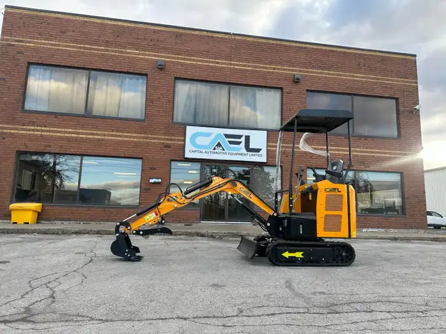2026 CAEL Mini pelle avec moteur Kubota de 1,5 tonne pouce hydra ...