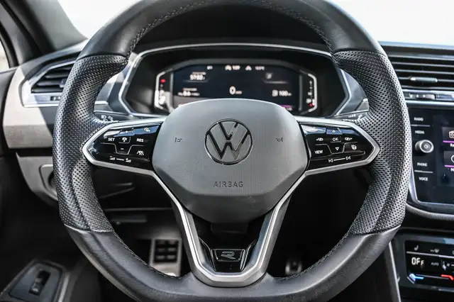 2024 Volkswagen Tiguan Comfortline R-Line Black Edition Clean Ca | Cars ...