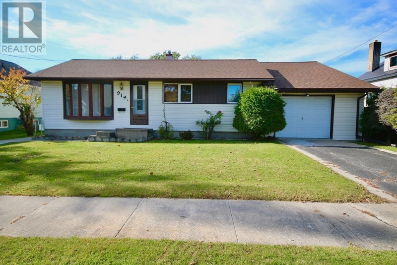 919 Crowe AVE Fort Frances, Ontario | Houses for Sale | Thunder Bay ...