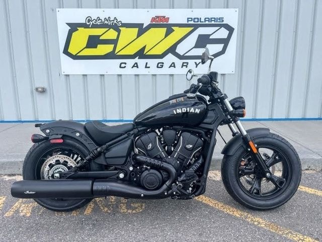 2025 Indian Scout Sixty Bobber Black Metallic | Street, Cruisers ...