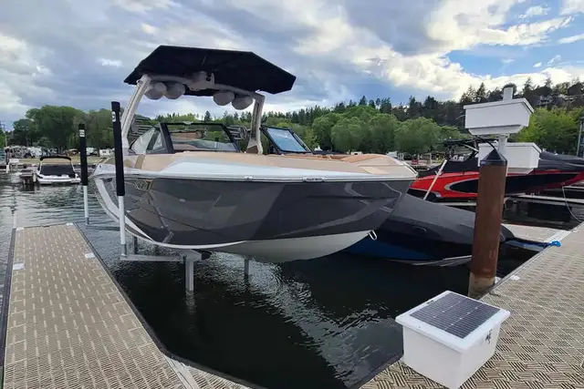 2025 Paradise 8.5K Hydraulic Lift | Powerboats & Motorboats | Edmonton ...