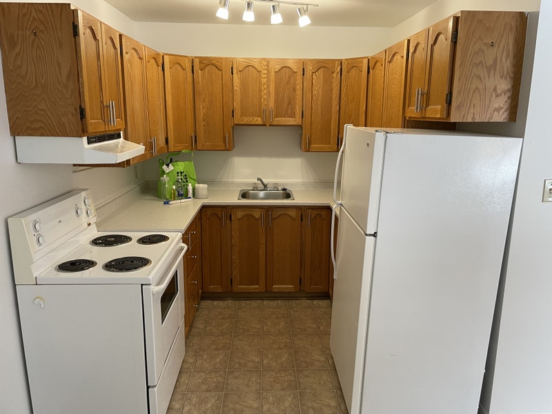 Beautiful Cottage-Style Unit Available NOW! | Long Term Rentals ...