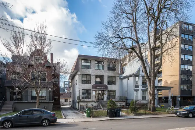 Renonated bachelor, King and Jameson - ID 2720 | Long Term Rentals ...