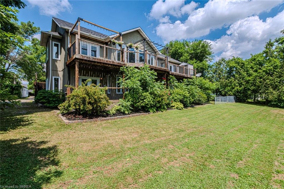 Large two bedroom backing on to SCJ trail system and grand river | Long ...