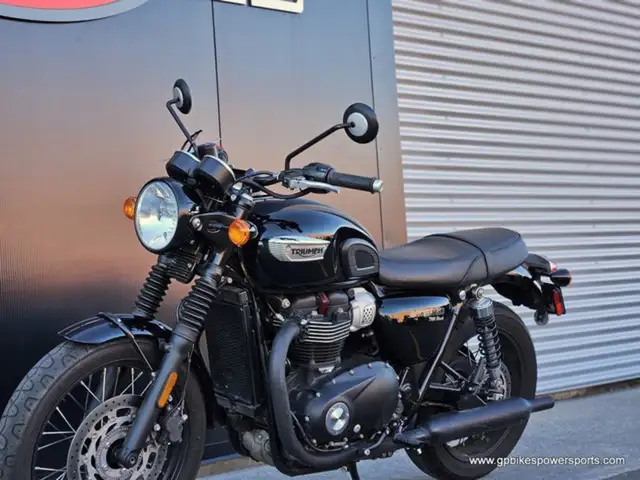 2017 Triumph Bonneville T100 Black Jet Black | Street, Cruisers ...
