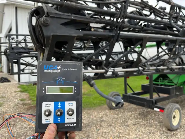 John Deere Complete 120ft Sprayer Boom, Tank, Pump & Wet Kit | Farming ...