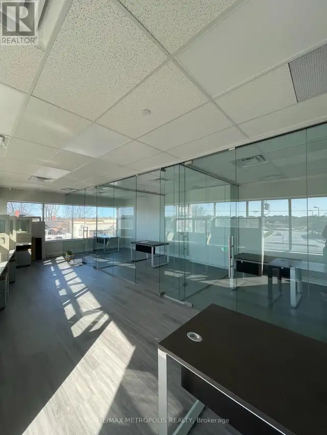 201 - 9889 MARKHAM ROAD Markham (Greensborough), Ontario | Commercial ...