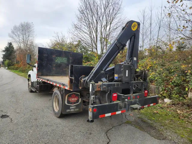 2003 GMC C6500 CRANE TRUCK – READY TO WORK! | Heavy Trucks | Delta ...