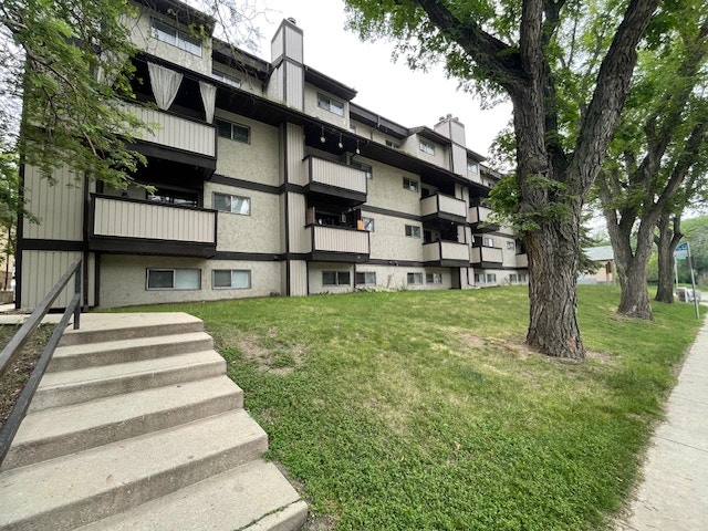 Spacious 2 Level 2 Bed 1.5 Bath Apartment for Rent on 8th Street | Long ...