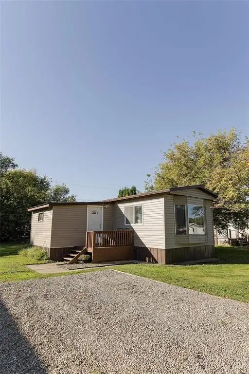 10 Maple Avenue Carman, Manitoba | Houses for Sale | Portage la Prairie ...