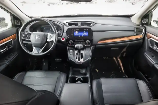 2018 Honda CR-V Touring SUPER LOW KMS | Cars & Trucks | Ottawa | Free ...