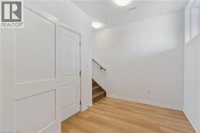 55 TOM BROWN Drive Unit# 61 Paris, Ontario | Long Term Rentals ...