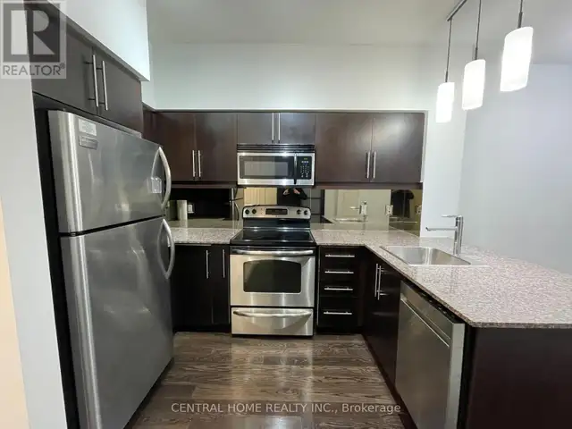 420 - 2885 BAYVIEW AVENUE Toronto (Bayview Village), Ontario | Long ...