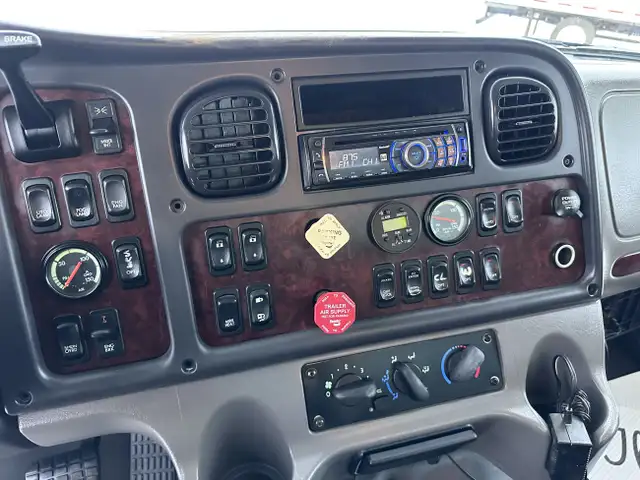 2007 Freightliner M2 DayCab 4x4 Box Steam Truck 440,000BTU BOIL | Heavy ...