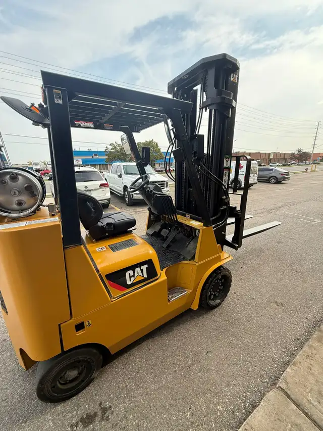 2020 CAT GC40K, LPG, 8000 lbs Forklift on sale- only 1862 hours | Heavy ...