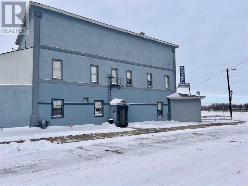 5103 50 Avenue Innisfree, Alberta | Commercial & Office Space for Sale ...