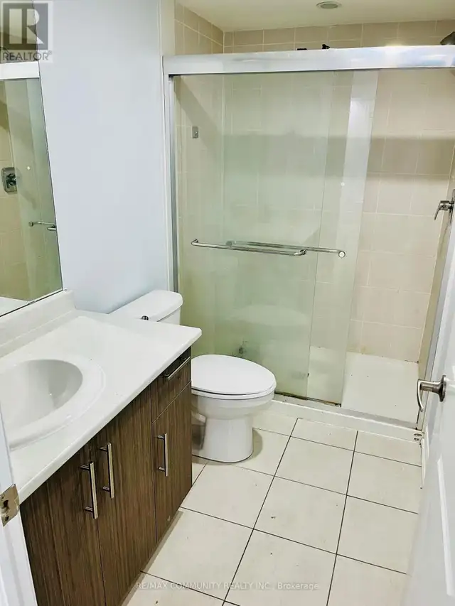 5 - 2205 LILLYKIN STREET Oakville (RO River Oaks), Ontario | Long Term ...