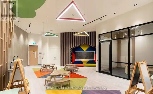 614 - 50 GEORGE BUTCHART DRIVE Toronto (Downsview-Roding-CFB), O | Long ...