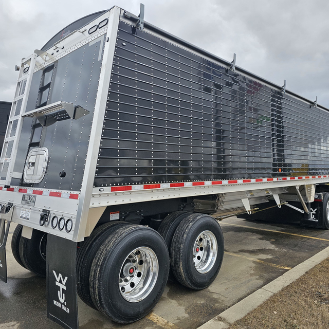 2027 Wilson SUPER B W/ EVO HOPPERS | Farming Equipment | Portage la ...