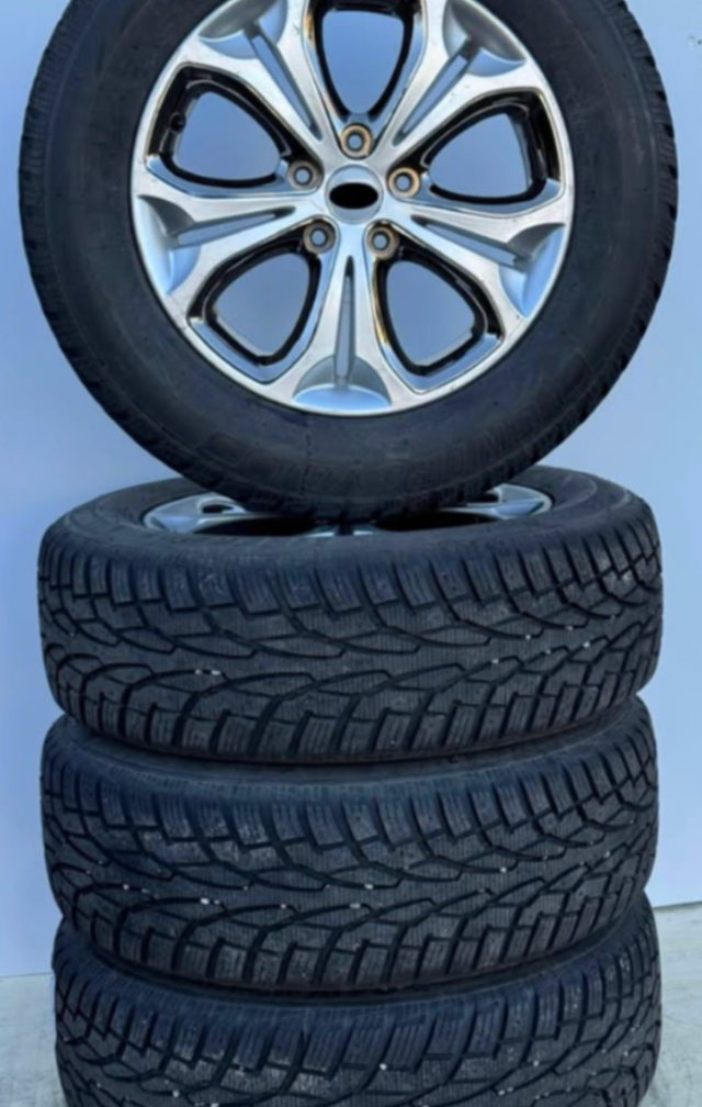 Honda CRV CR-V Rims 225/65/17 uniroyal winter snow tires tpms | Tires ...