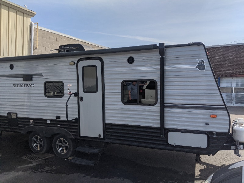 2019 FOREST RIVER VIKING 21 FT TRAVEL TRAILER!! | Travel Trailers ...