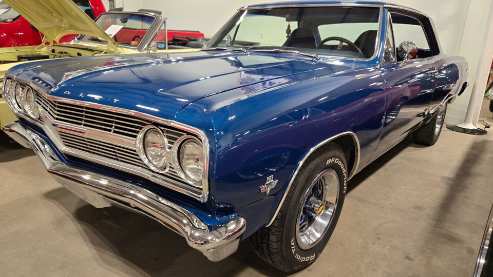 1965 Chevrolet Malibu Custom - Brand new paint - Swivel seats | Classic ...