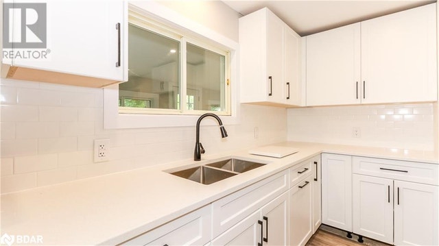 391 MUSKOKA RD 3 Road N Huntsville, Ontario | Houses for Sale | Muskoka ...