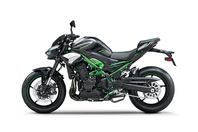 2025 KAWASAKI Z900 | Sport Bikes | Longueuil / South Shore | Free local ...