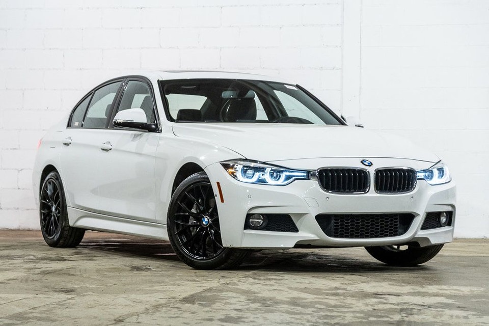 2018 BMW 3 Series 330i xDrive | M Sport| Toit ouvrant en verre | Cars ...